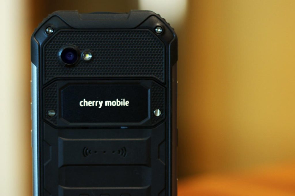 The Cherry Mobile Defender is built for tough love - revü