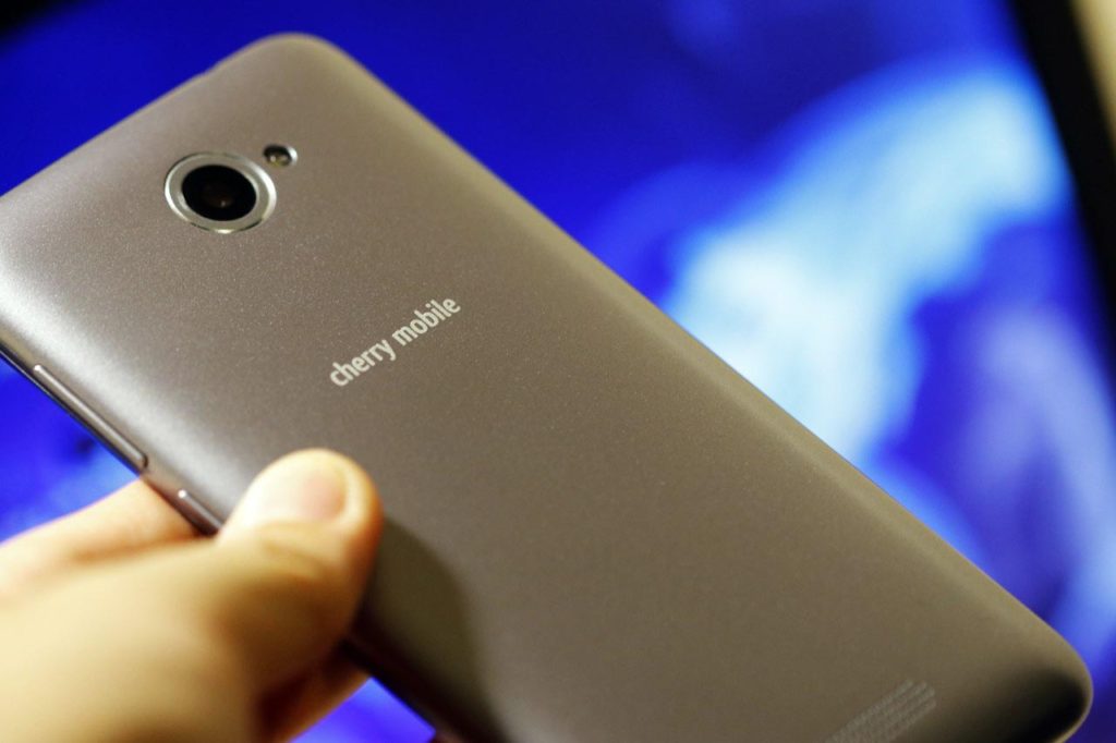 Cherry Mobile Iris review: A peek into the future - revü