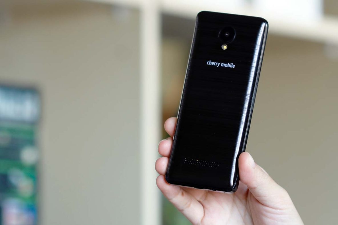 P1,299 Cherry Mobile Click review: A curious mix of old and new - revü