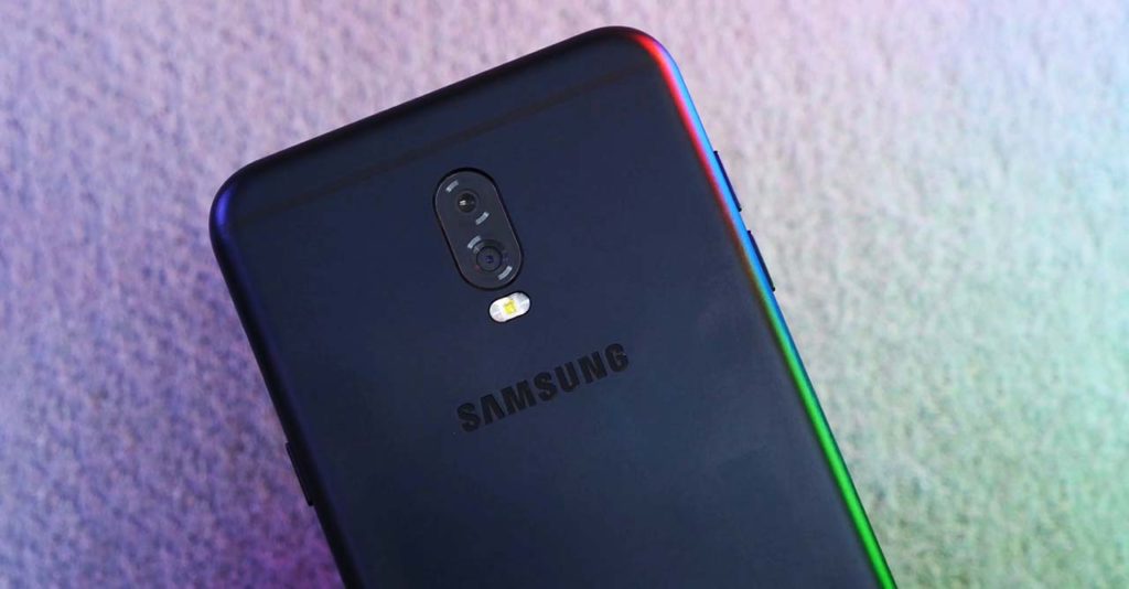 This is how the Samsung Galaxy J7+ with dual rear cams looks