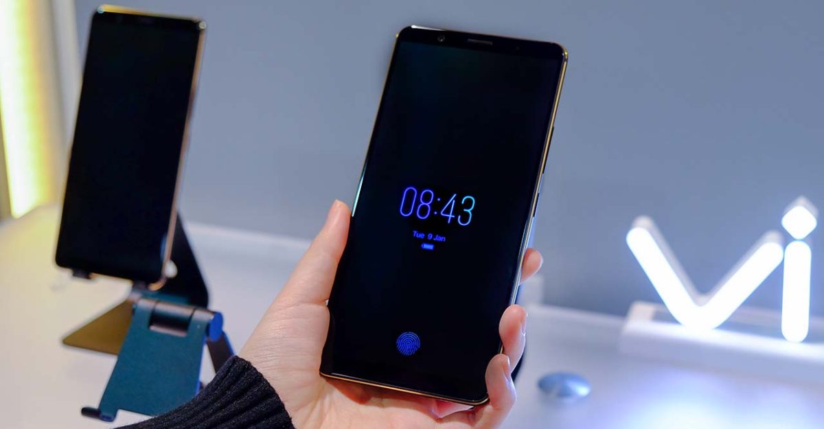 Watch Vivo phone with in-display fingerprint sensor in action - REVU ...