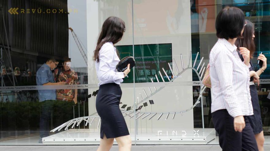 Inside OPPO's Super Flagship Store: A super retail experience - revü