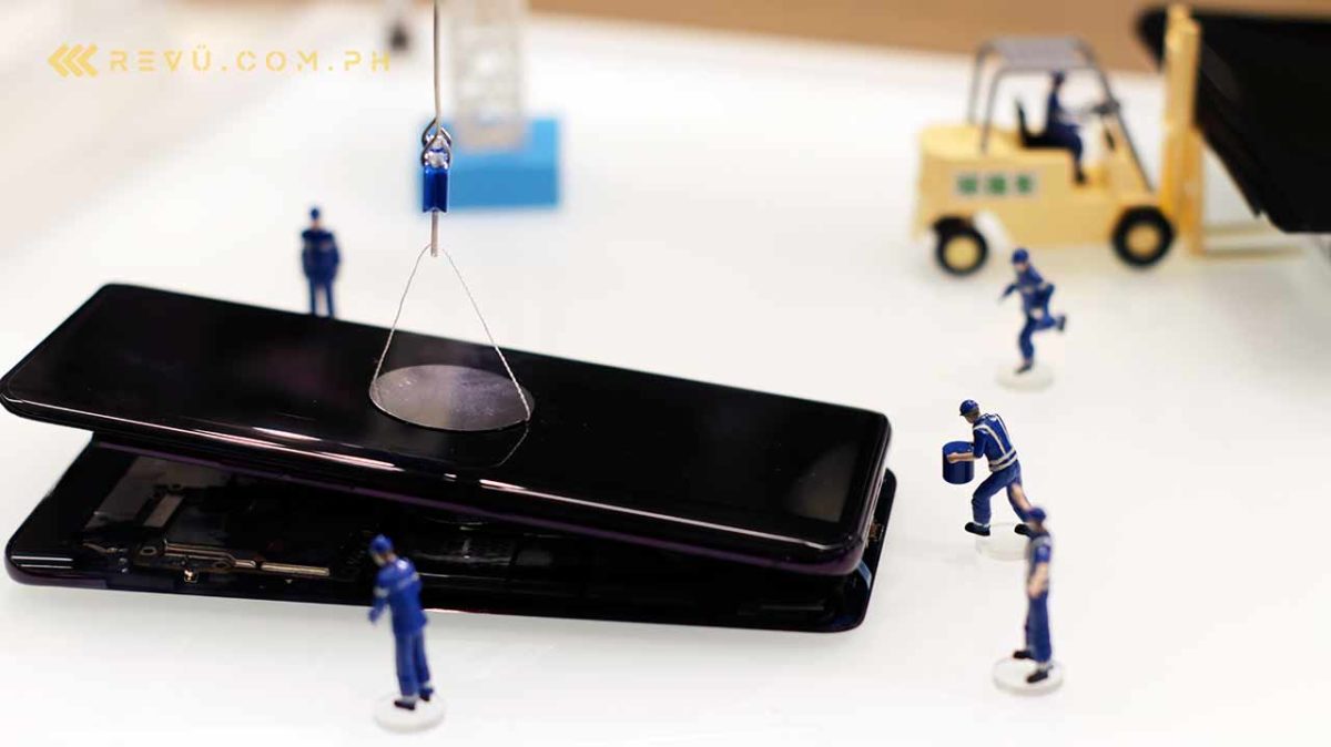 Inside OPPO's Super Flagship Store: A super retail experience - revü