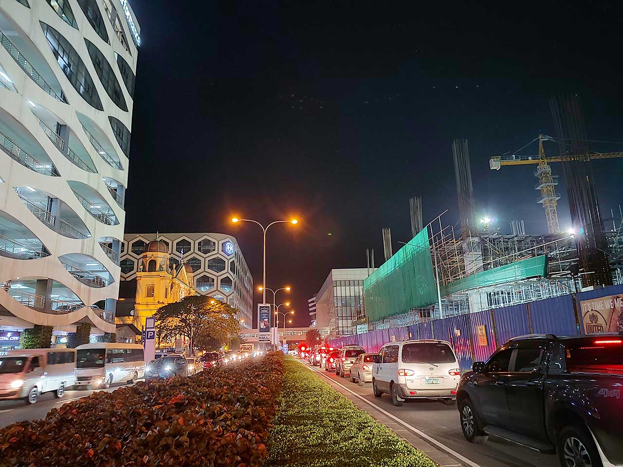 Huawei Nova 5T vs Samsung Galaxy A80: Which shines brighter? - revü