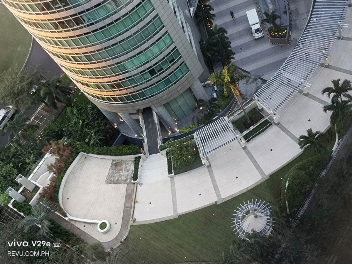 vivo V29e 5G review: All grown up - revü